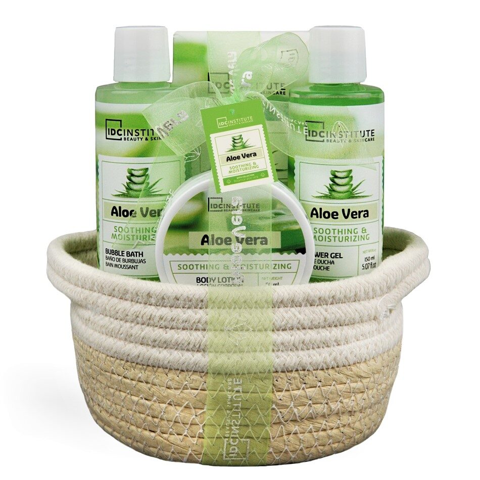Set 4 produse cosmetice pentru baie cu aloe vera Complete Bath IDC ...